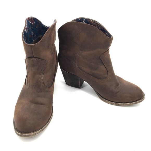 Rocket Dog | Shoes | Rocket Dog Point Toe Shorty Boot Cowboy Pullon ...